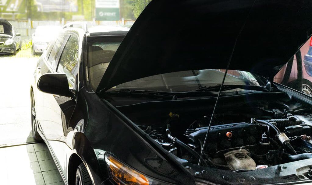 Jak urządzić domowy warsztat samochodowy? - moje-auto.pl | moje-auto.pl