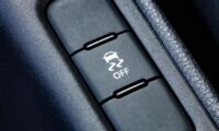 ASR traction control system - what is it, how does it work and when is ...